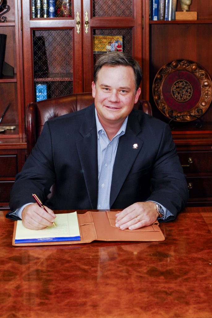 Rob Barger becomes President - First Century Bank